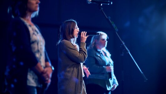 3 Steps to a Worship Set that Engages Everyone