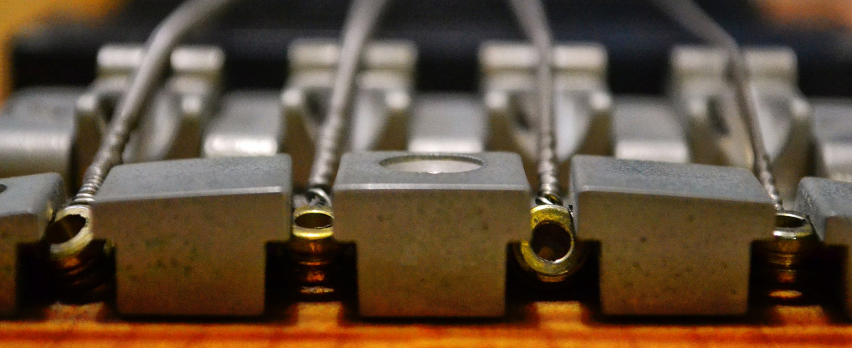 4-String vs. 5-String Bass: Which one is right for you?